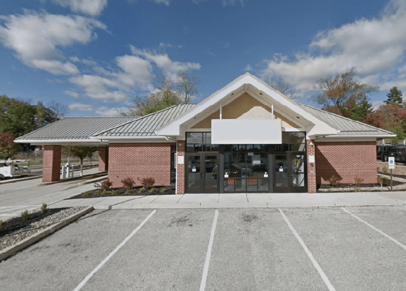 Freestanding Building: 3,200 SF - Equity CRE | Commercial Real Estate ...